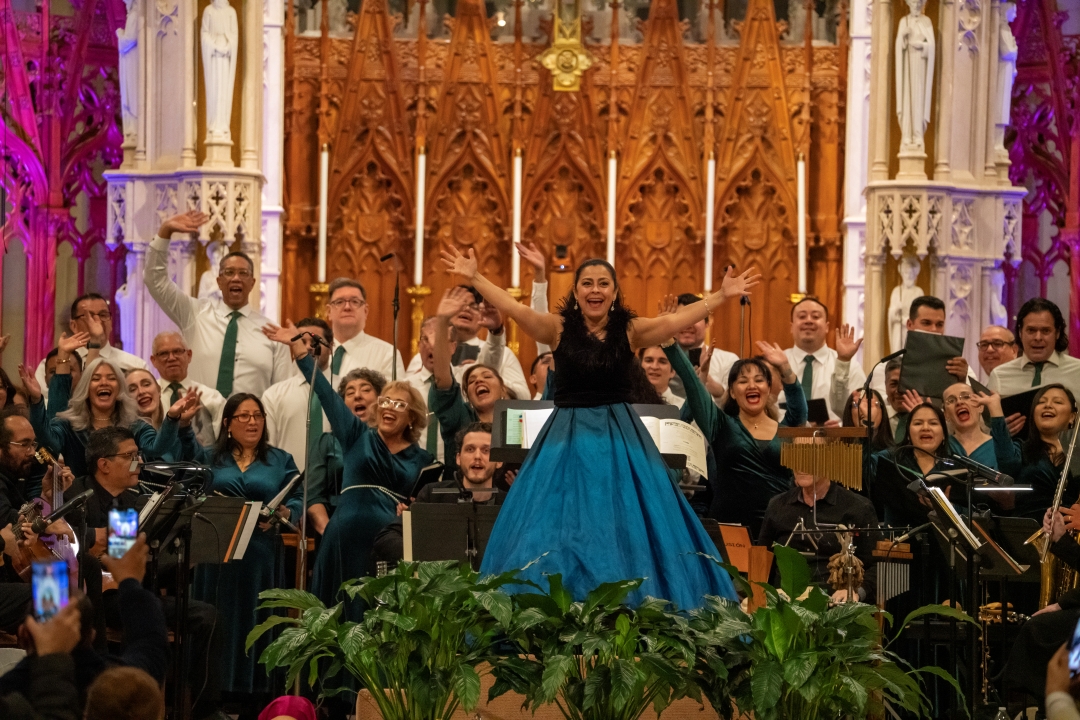 Sights & Sounds: Navidad Latina fills cathedral with Spanish Christmas ...